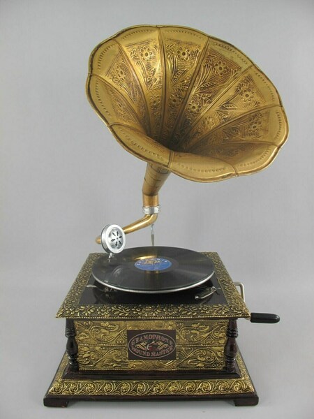 Beautiful Antique Styl Gramophone, Phonograph New Working Record Player ...