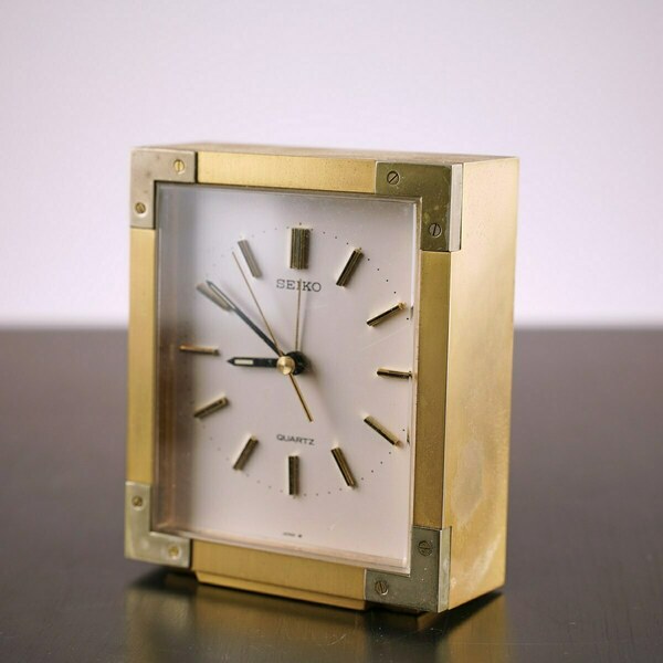 Seiko Table Clock | Vinterior