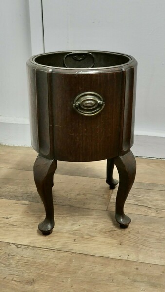 A Victorian Oak Wine Cooler, 1800s | Vinterior