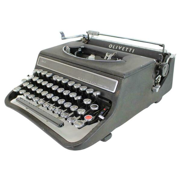 Typewriter/ Olivetti Studio 42, Italy 1946 | Vinterior