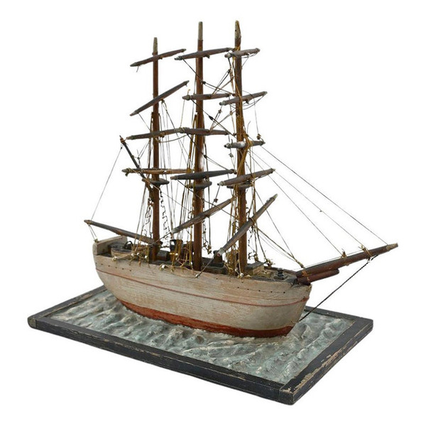 Scratch Build Model, Early 20th Century | Vinterior