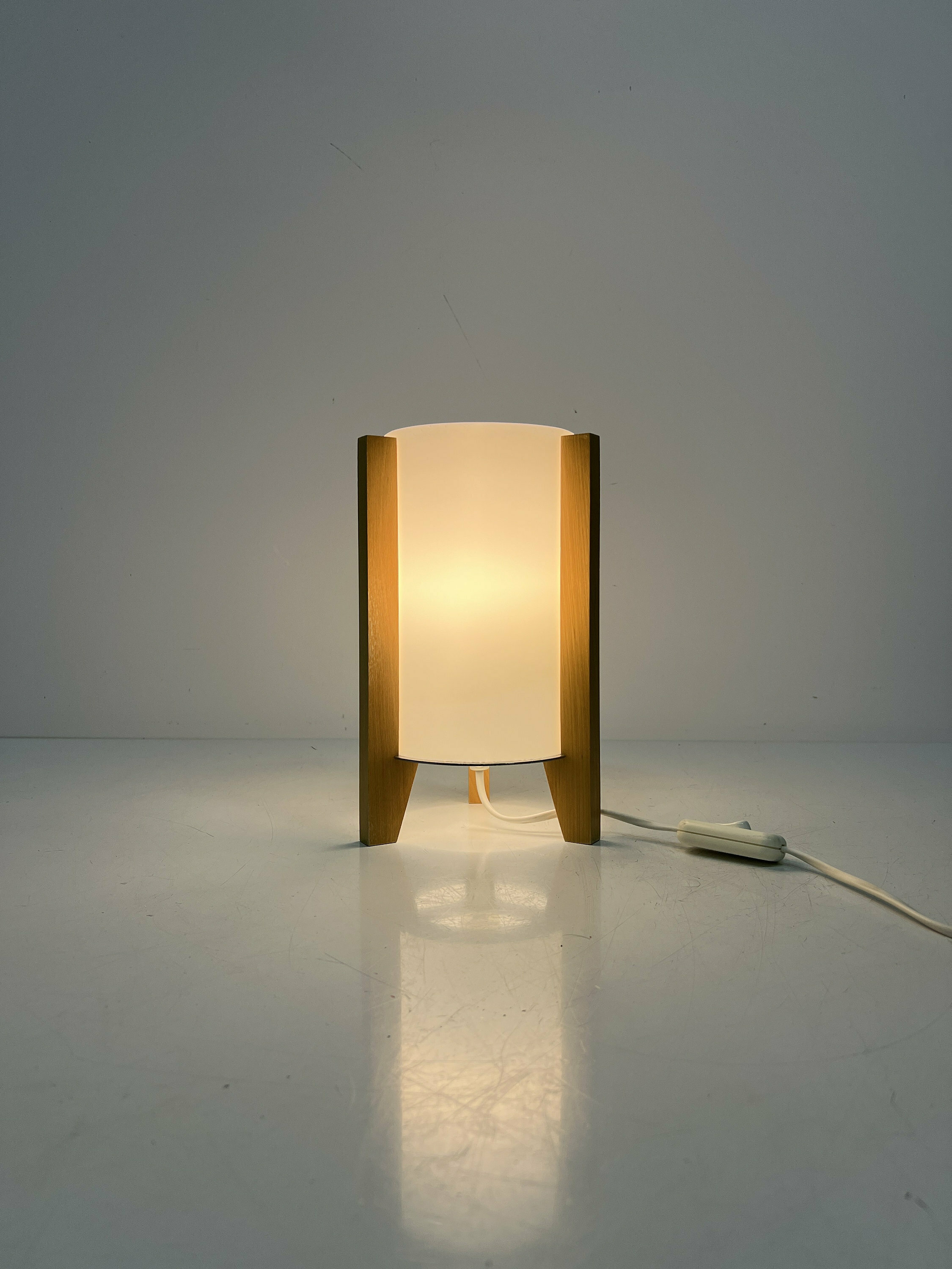 Ikea Table Lamp Vintage Japandi Interior Typ Porfylit Minimal Design Light Glass And Wood Interior Gift Idea Ikea Vinterior