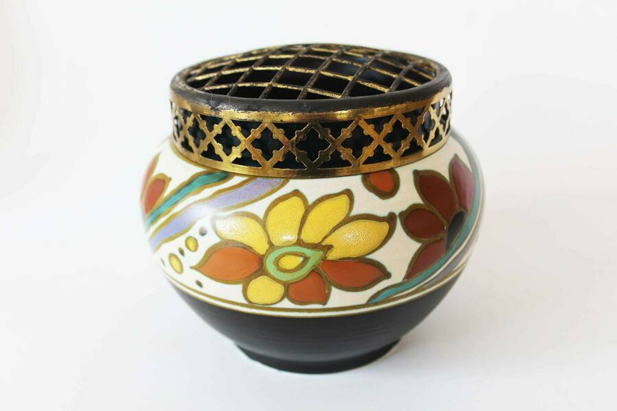 Antique Art Deco Circa 1928 Plazuid Pzh Gouda Art Pottery Pique Fleur ...