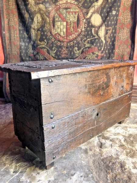 Antique Vintage Oak Rustic Charming Coffer Trunk Sword Chest Circa 1800 ...