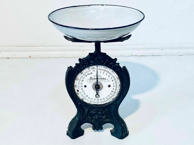 Hannovera Art Nouveau Cooking Scale / 1920s Kitchen / Cast Iron | Vinterior
