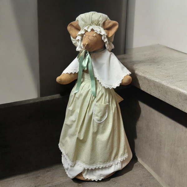 Shop Display Grandma Mouse Large 3ft Sack Cloth Figure | Vinterior