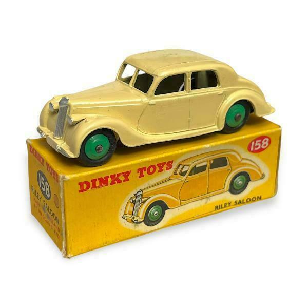 Boxed Dinky Toys 158 Riley Saloon | Vinterior