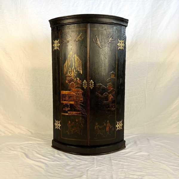 18th Century Chinoiserie Painted Bowfront Wall Hung Corner Cupboard ...