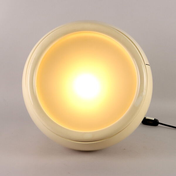 Artemide Pallade Lamp Design Studio Tetrarch Vintage 1970s | Vinterior