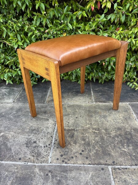 Arts & Crafts Cotswold School Stool | Vinterior