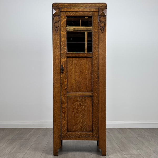 Antique 20th Century Good Quality Small Oak Wardrobe | Vinterior