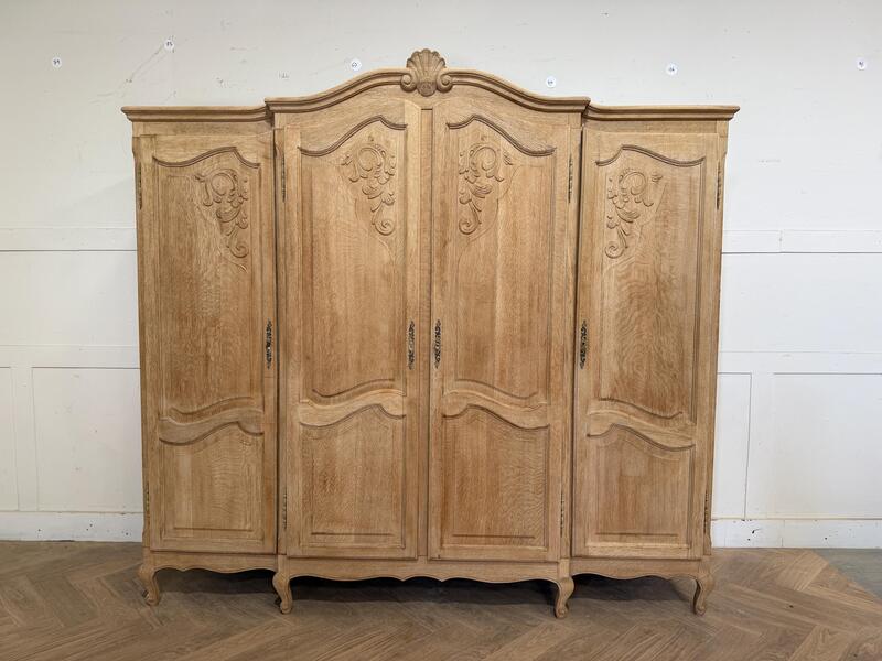Vintage Rustic French Oak 4 Door Armoire Breakdown Wardrobe For Easy ...