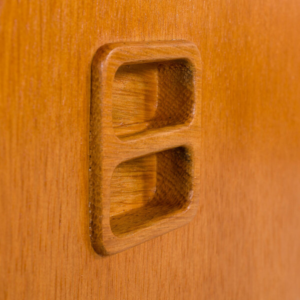 Scandinavian Oak Mid Century Free Standing Wall Unit, 1970s | Vinterior