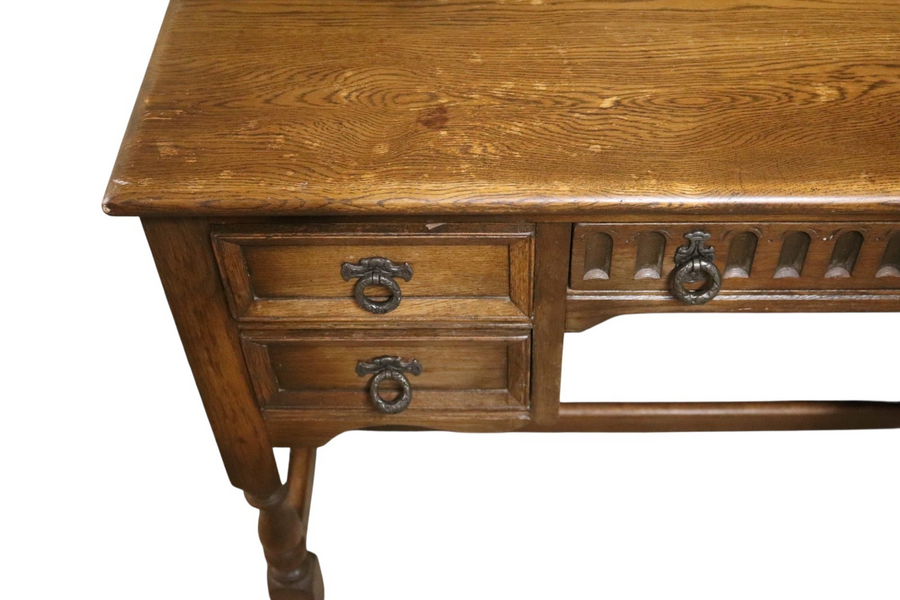Vintage Old Charm Style Oak Writing Desk | Old Charm | Vinterior