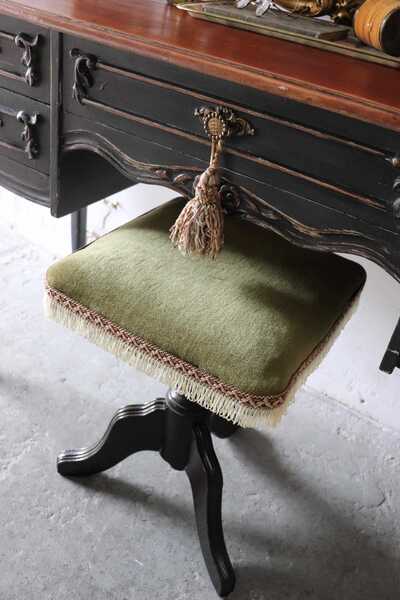 Pretty Adjustable Height Dressing Table Stool With Black Base, Olive ...