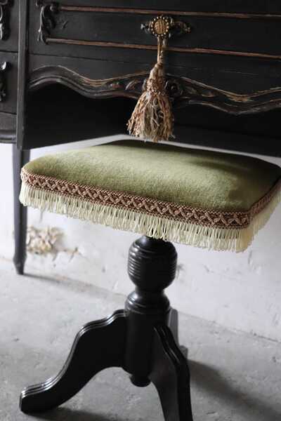 Pretty Adjustable Height Dressing Table Stool With Black Base, Olive ...