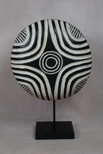 Cameroon Shield Round 160.6, African | Vinterior