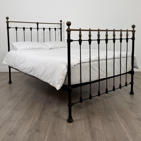 Antique 19th Century Good Quality Brass And Iron Double Bed | Vinterior