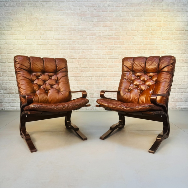 Pair Of Vintage 1970s Norwegian Kengu Lounge Chairs By Rybo Rykken ...