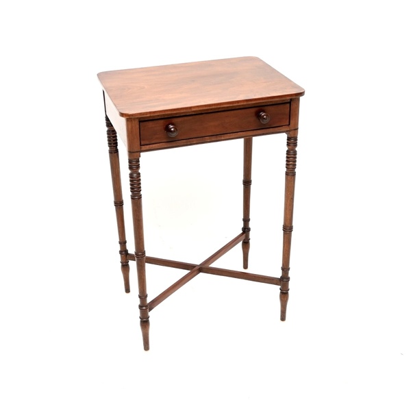 Antique Georgian Period Mahogany Side Table | Vinterior