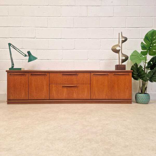 Meredew Vintage Mid Century Danish Design Medium Teak Long Sideboard ...