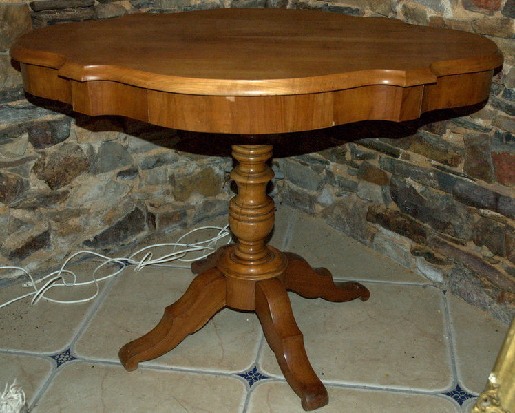 Violin Cherry Table / Walnut Violin Table, Walnut | Vinterior