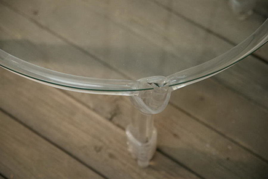 Round Lucite Coffee Table. French. Circa 1970 | Vinterior
