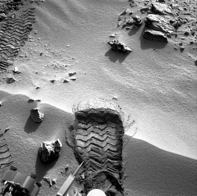 Curiosity Rover 'Wheel Track On Mars' Oversize Archival Pigment Print ...