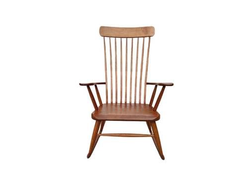 Charming and Rustic Vintage Rocking Chairs | Vinterior