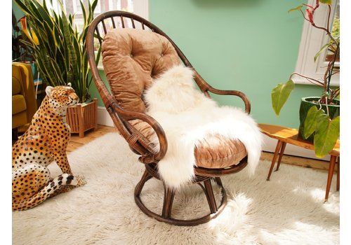 Shop for Vintage Rocking Chairs from Trusted Sellers | Vinterior