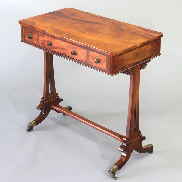 Regency Curl Mahogany Small Ladies Writing Desk C1820 | Vinterior