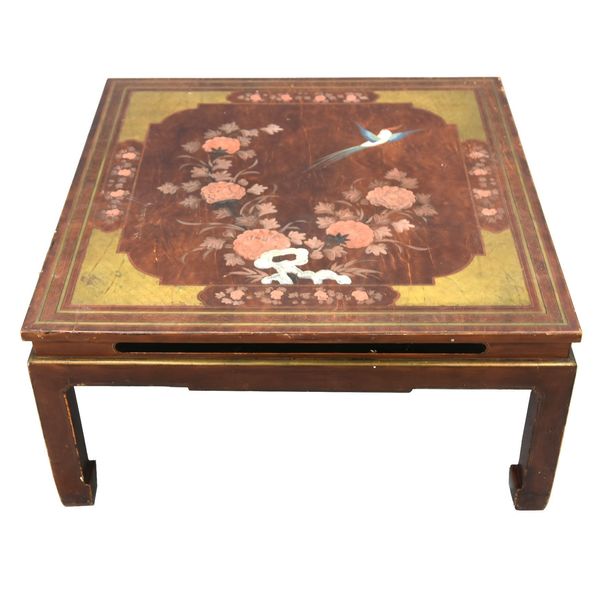 Late 19th Century Painted Lacquered Asian Tea Table | Vinterior